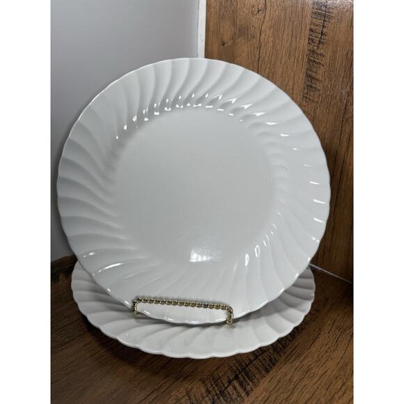 Johnson Brothers | Dining | 2 Johnson Brothers Snow White Regency ...